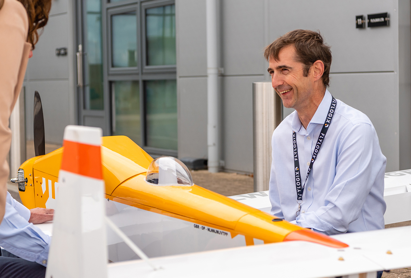 Breakthrough BVLOS drone technology for Flylogix | Cambridge Consultants