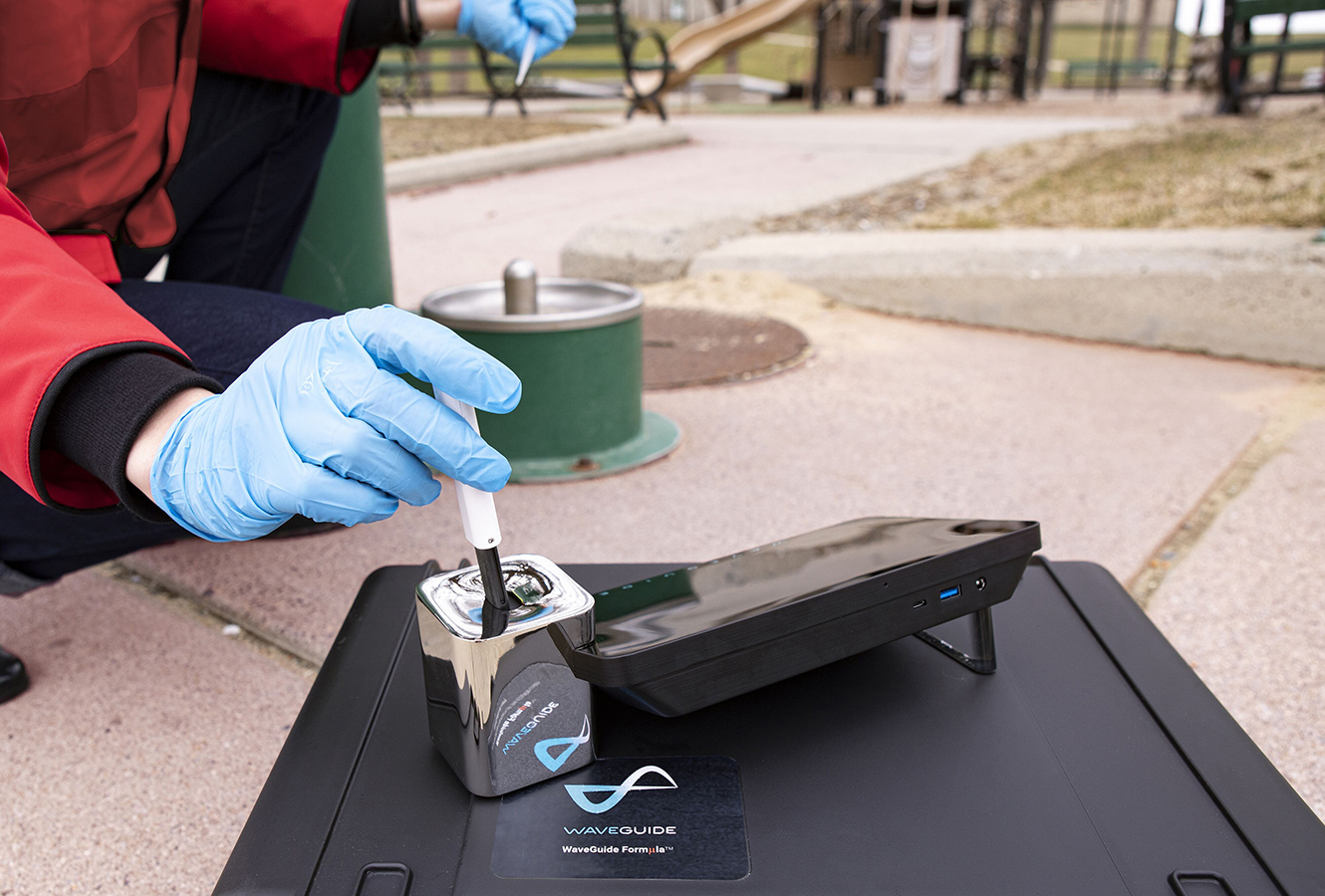 World-first NMR chemical analysis for WaveGuide | Cambridge Consultants